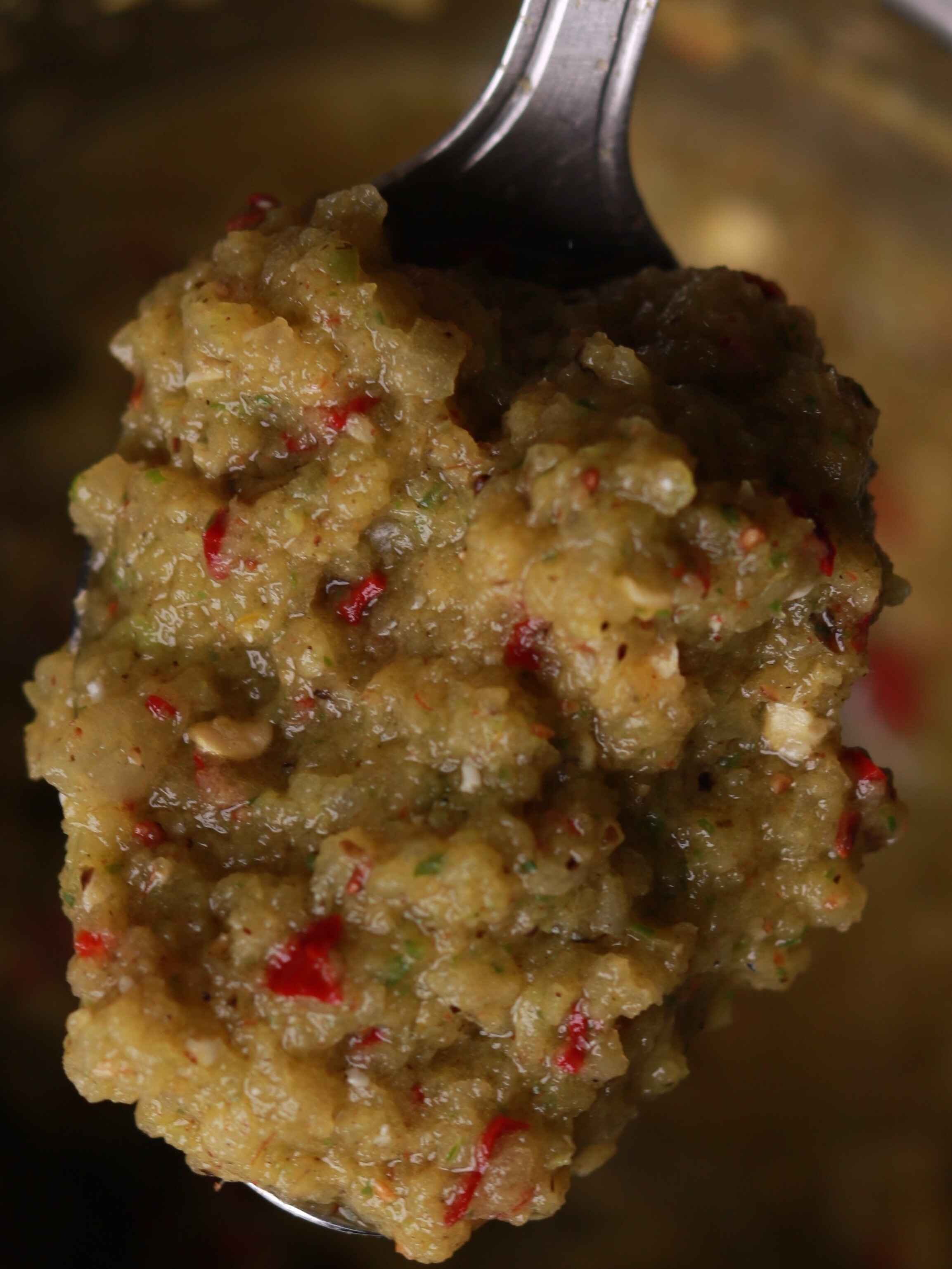 Raw Tomato Chutney: Unveiling Zesty Chutney Delights